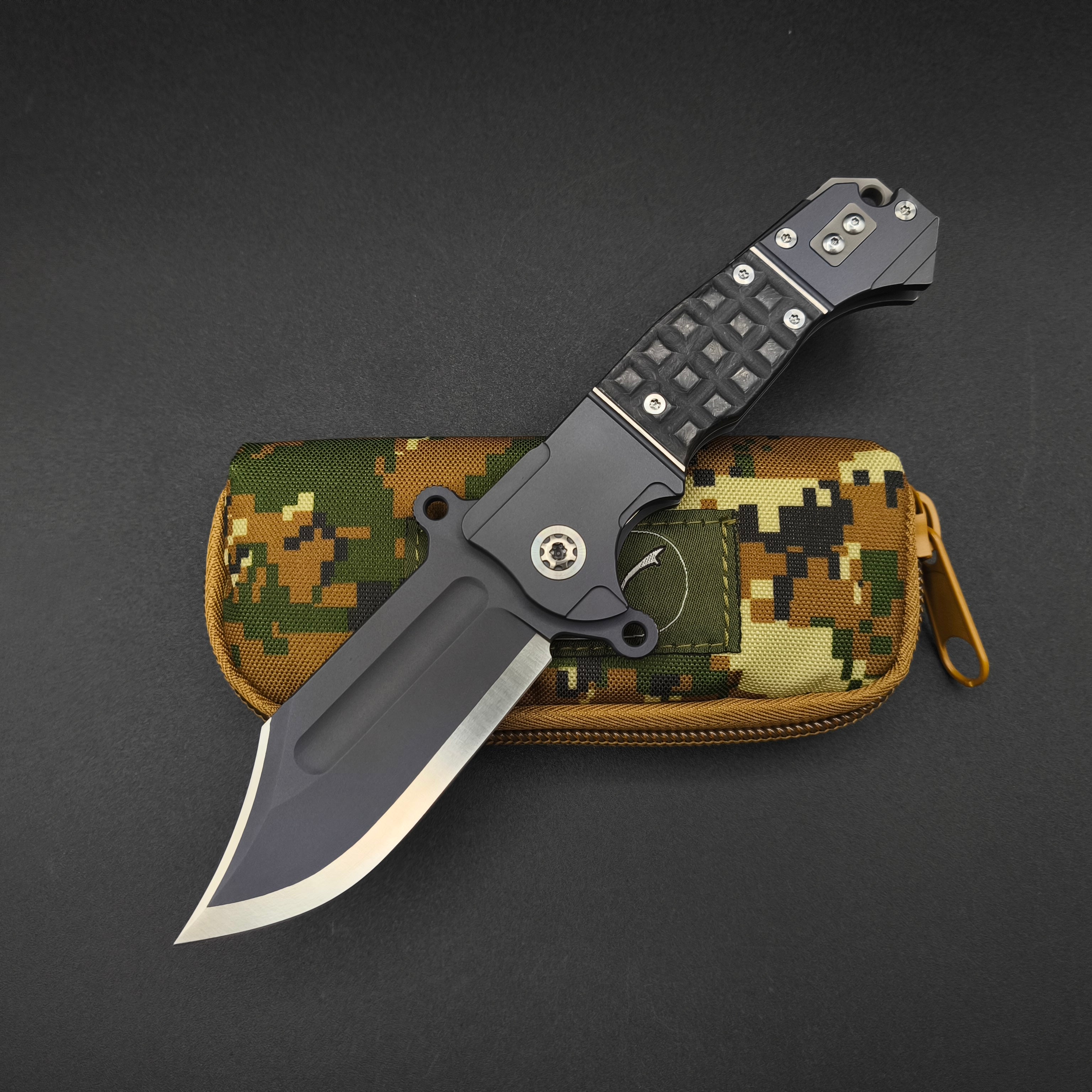 ADV Badlands Bowie Kalgard Carbon Fiber Exclusiv Folder – knifeaddict